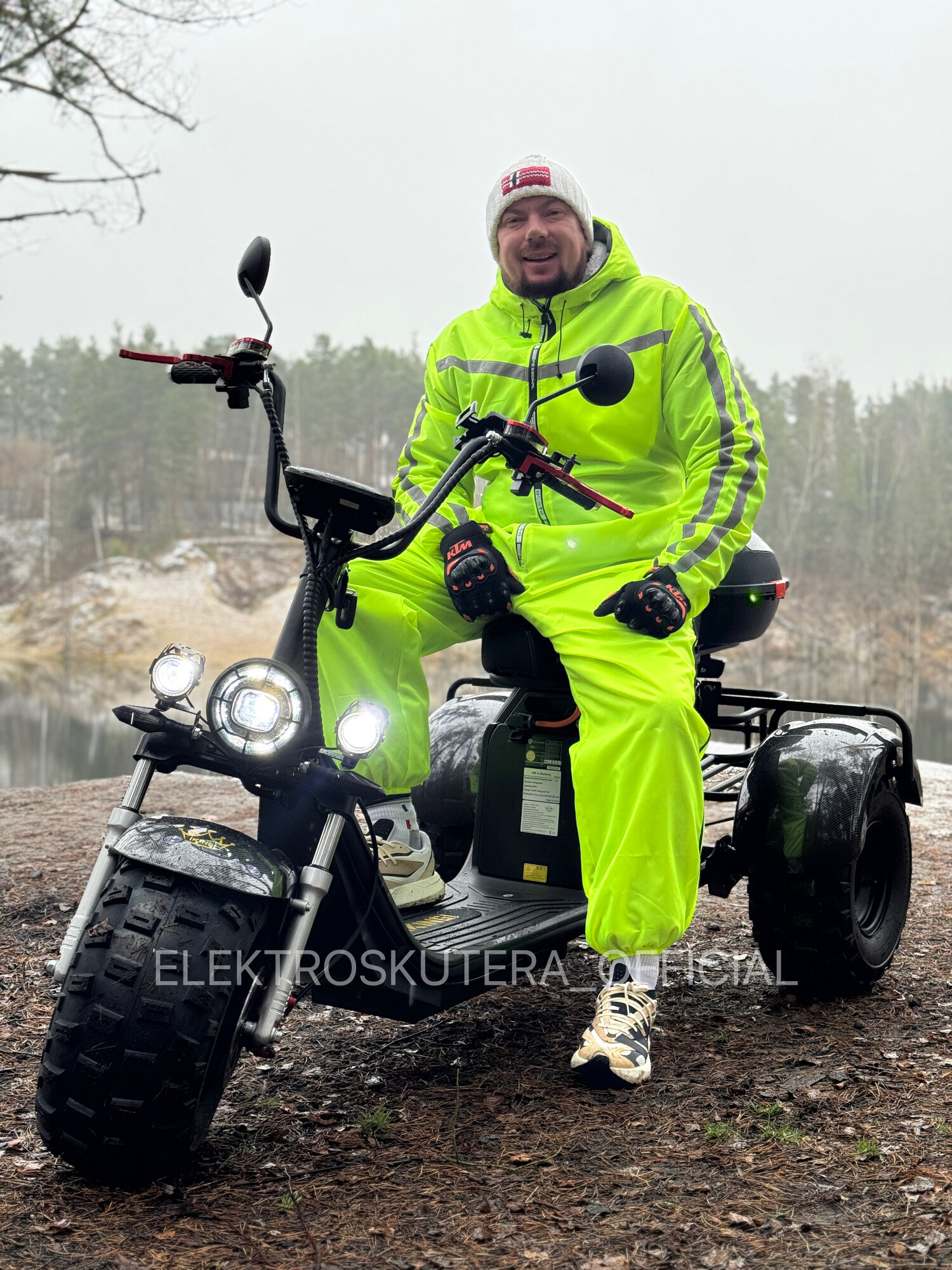 Электроскутер iKingi X7 Pro Trike, мощность 3000 Вт, Li-Ion аккумулятор, черный