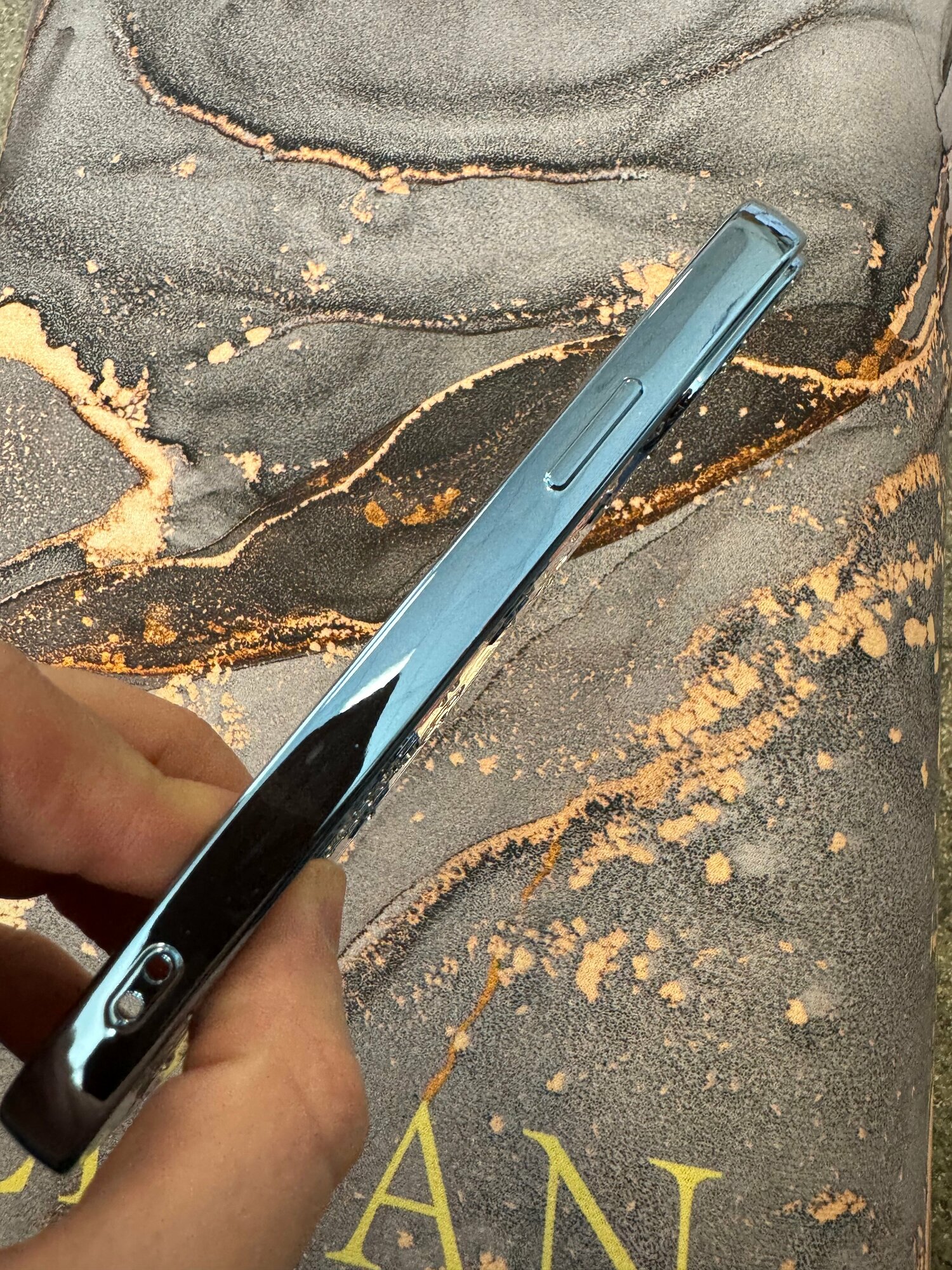 Чехол MyPads "Lusso", для iPhone 12 Pro, с защитой камеры, силикон, голубой