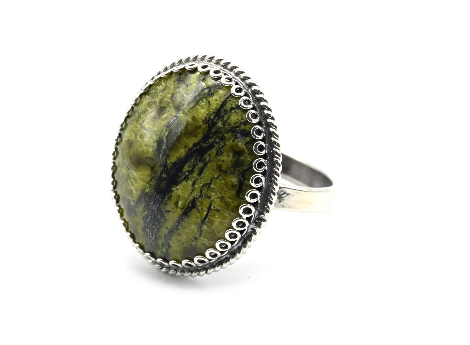 Кольцо, змеевик