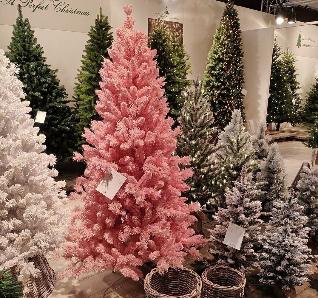 Искусственная ель (хвоя - PVC), флокированная, розовая, 150 см, A Perfect Christmas