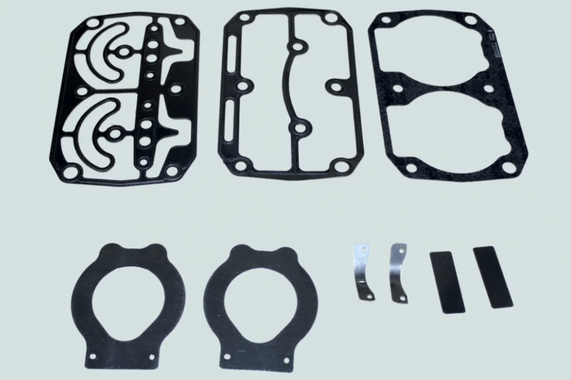 Р/к компрессора 2-х цил. (прокладки, клапана) Cummins 6ISBe270 (4947027)