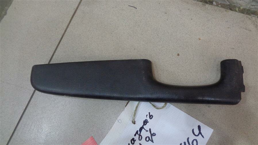 Накладка обшивки двери передней левой от Mazda 6 GG, GY 2002-2007