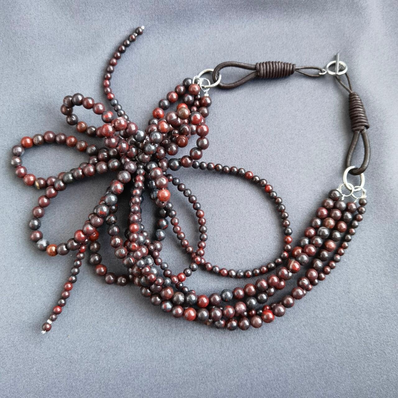 Серьги, яшма