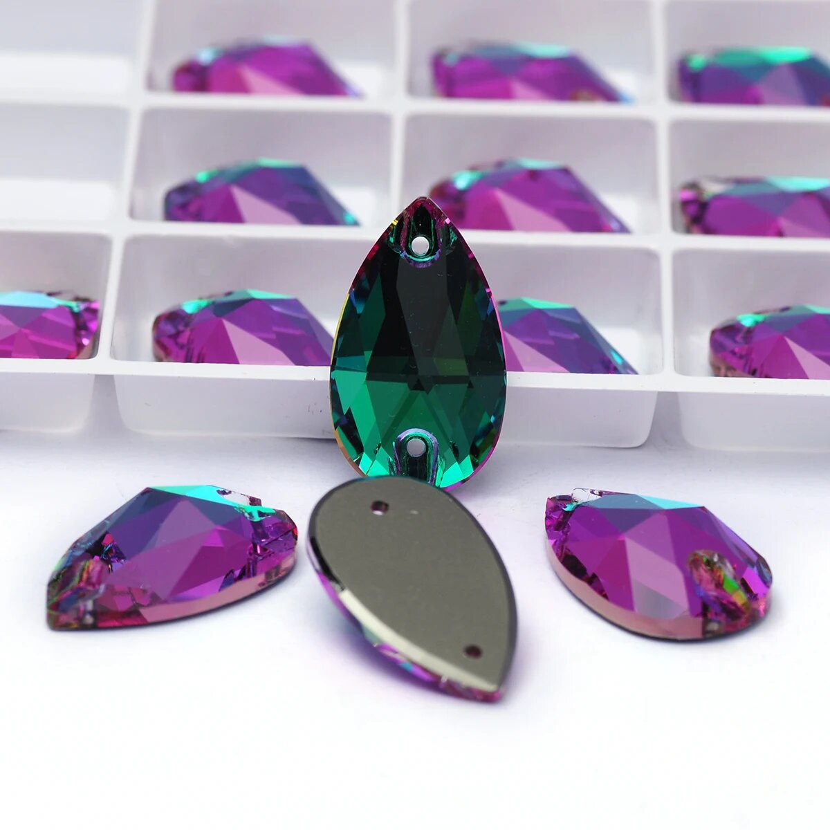 PUBRILEX стеклянные стразы капли для декора 17x28mm 6pcs, Изумрудный, Emerald