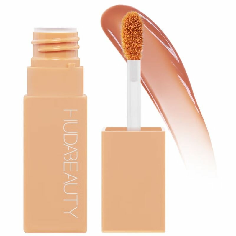 Huda Beauty Жидкая губная помада Creamy Lip Stain, 6ml, Peachy Kiss