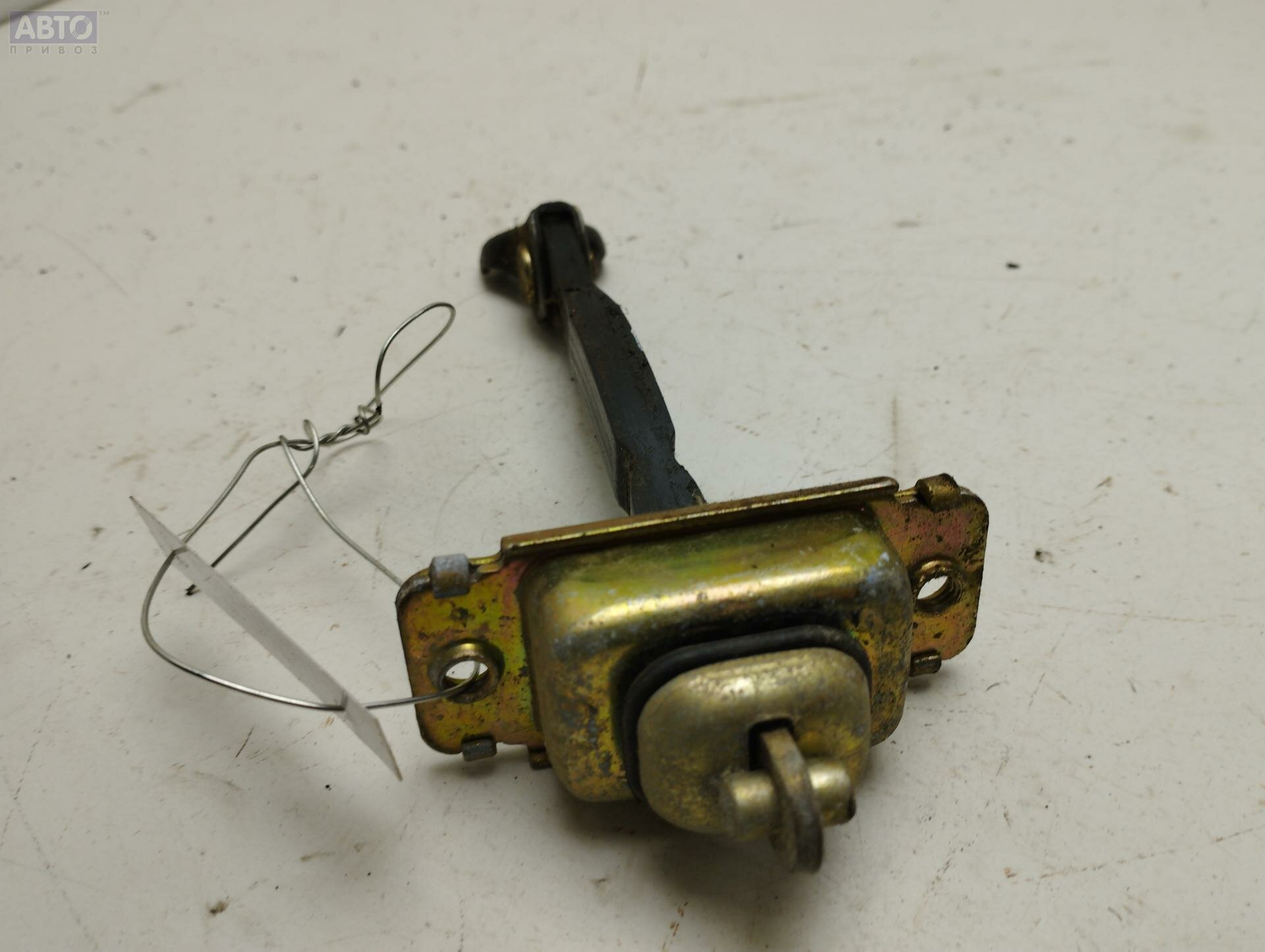 Ограничитель открывания двери передней Mazda 6 (2002-2007) GG/GY