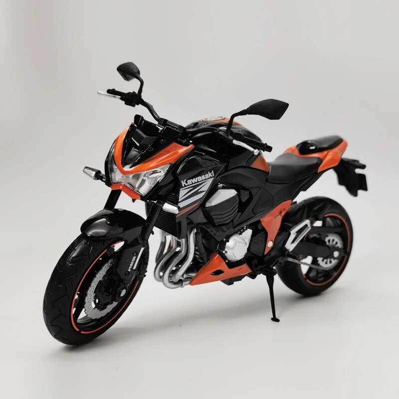 Металлическая модель мотоцикла Kawasaki Ninja Z800 1:12