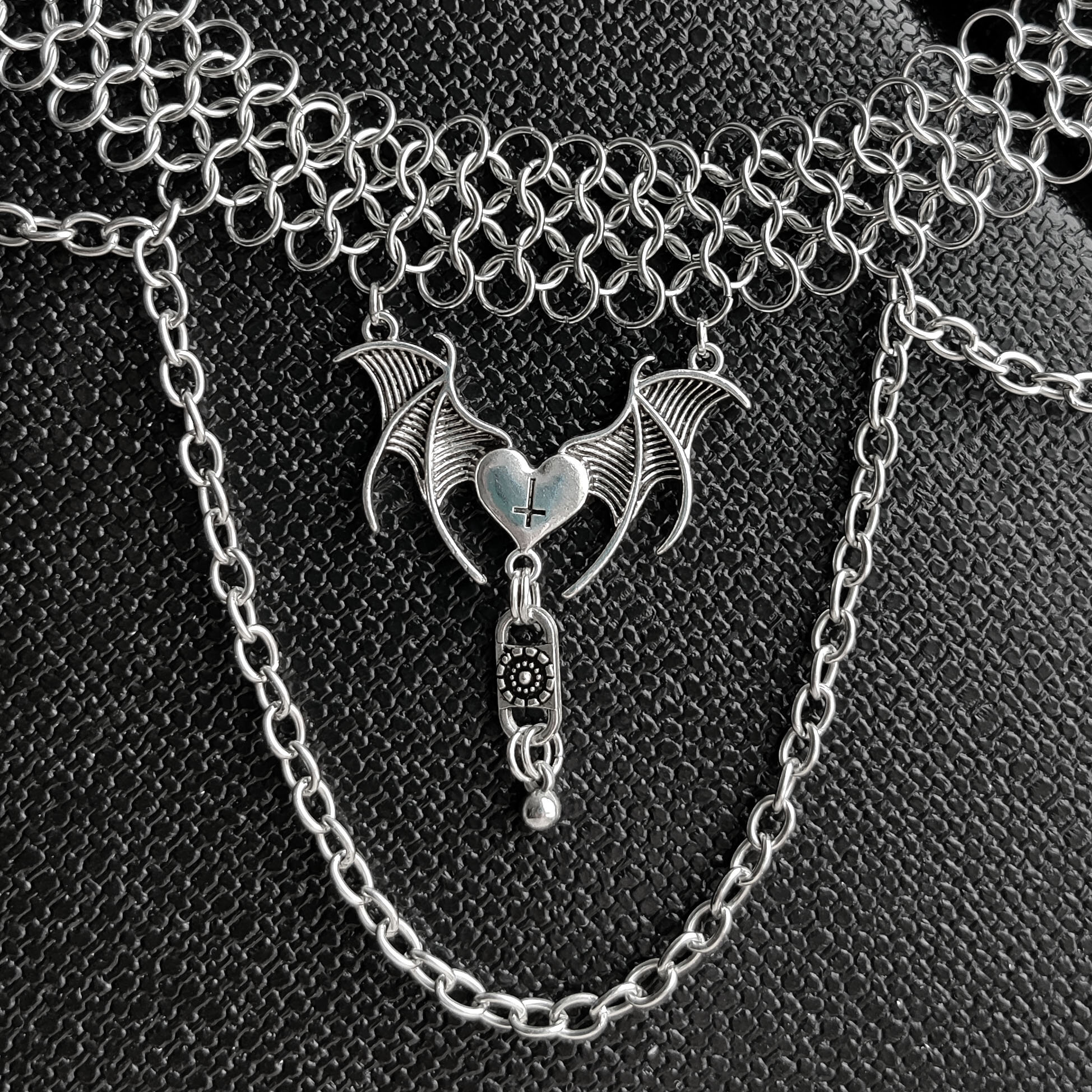 Колье, металл