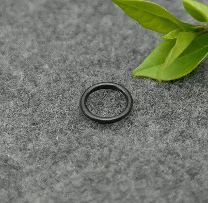 Кольцо для бюстгальтера пластик диаметр 10мм / кольца для нижнего белья / кольцо для бретелей цв. черный уп.100шт (+-5шт)