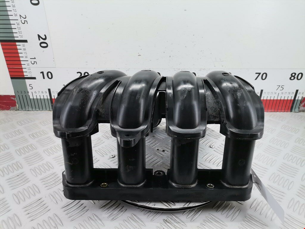 Коллектор впускной Nissan Note (E11) 14001AX10A арт. 1906904