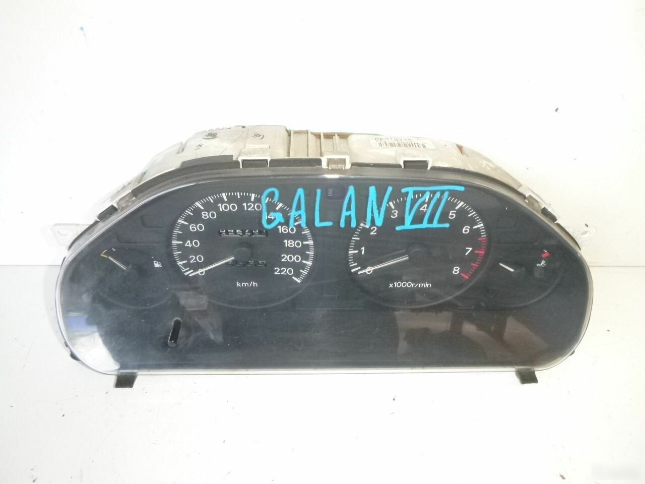 Панель приборов Mitsubishi Galant VII (1992—1997) MB918445