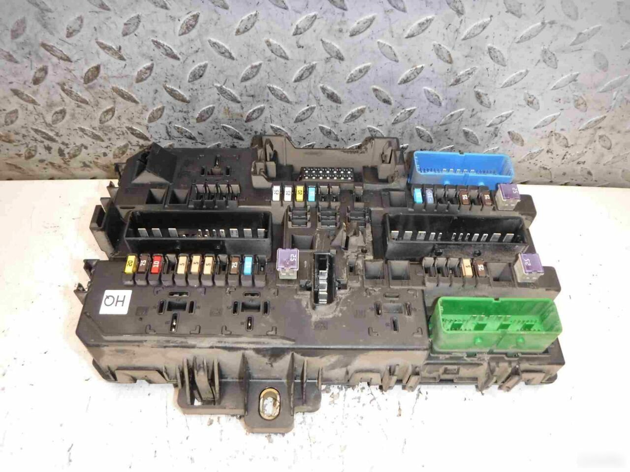 Блок предохранителей салонный Opel Astra H (2004—2007) 93188419