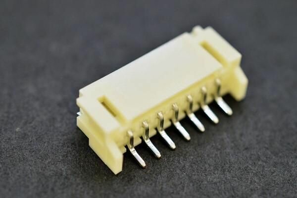 Гнездо JST S7B-PH-SM4-TB(LF)(SN) провод плата "папа" PH 2мм PIN7 SMT 100В 2А 1шт