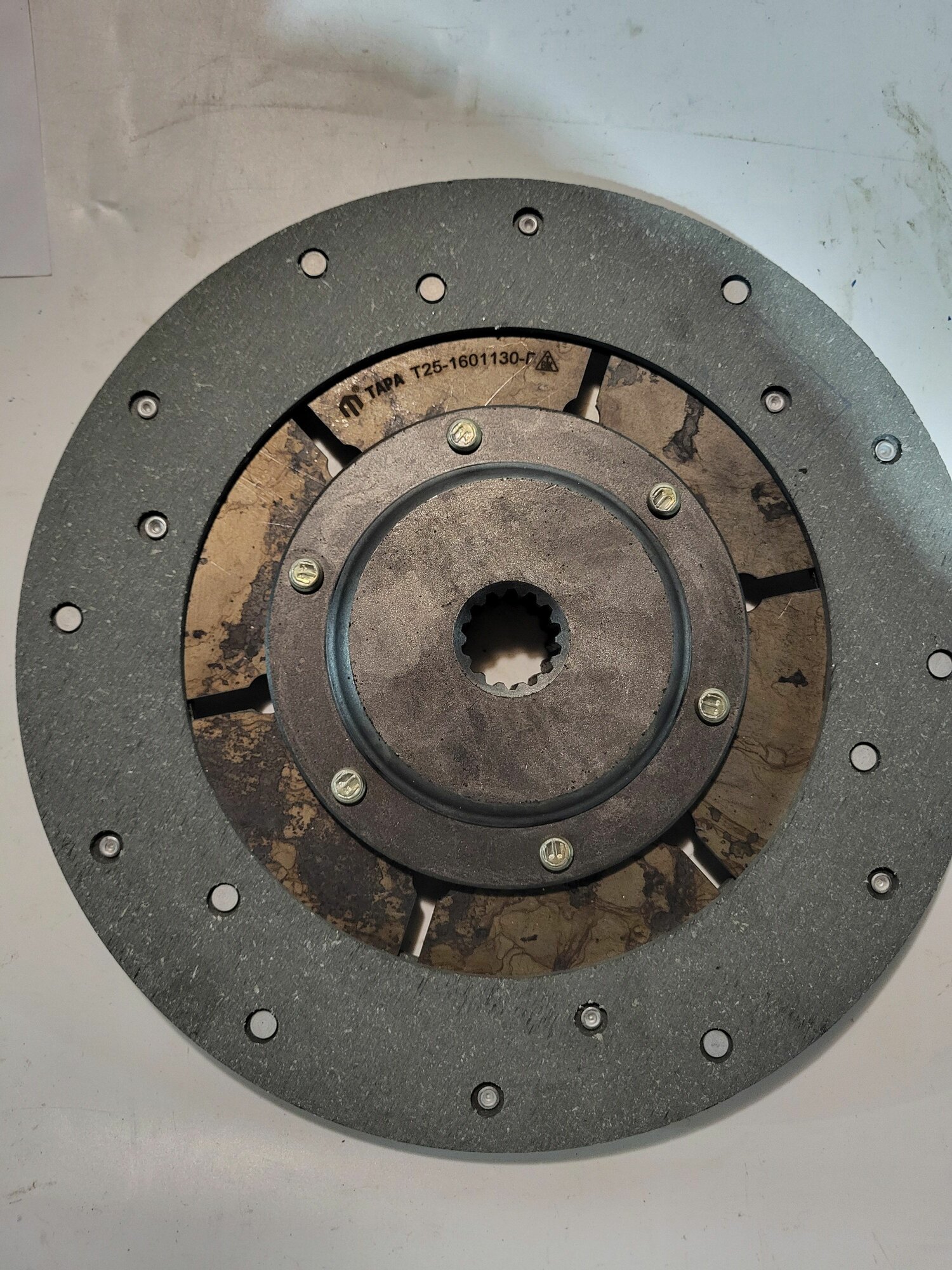 Диск сцепления арт. Т25-1601130-Г-Г 14 шлицов тара