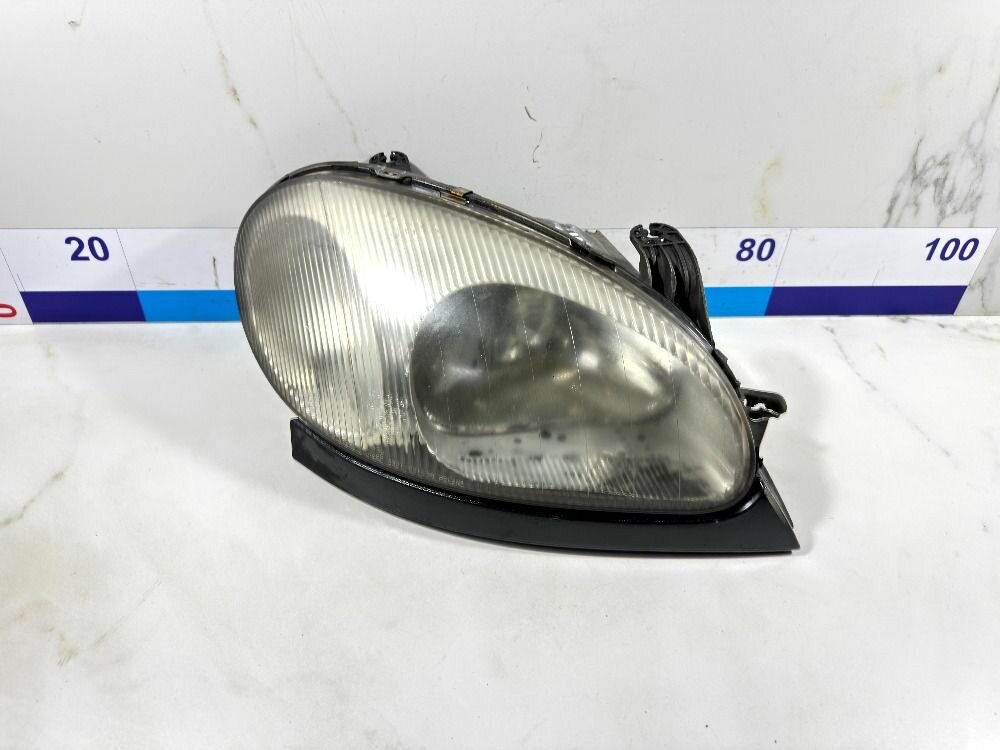 Фара правая Chevrolet Lanos 96324503