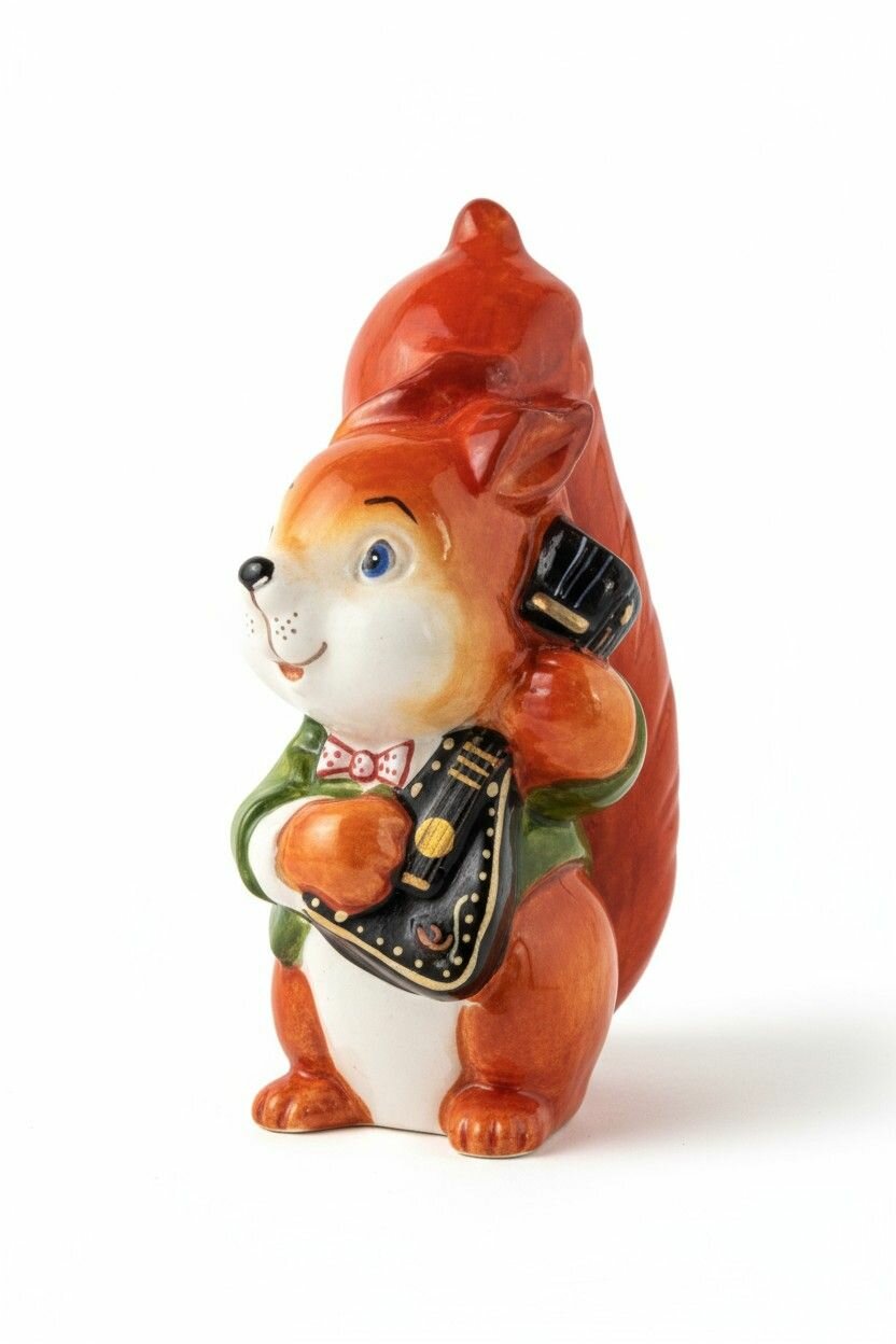 Елочная игрушка Белка с балалайкой 14см