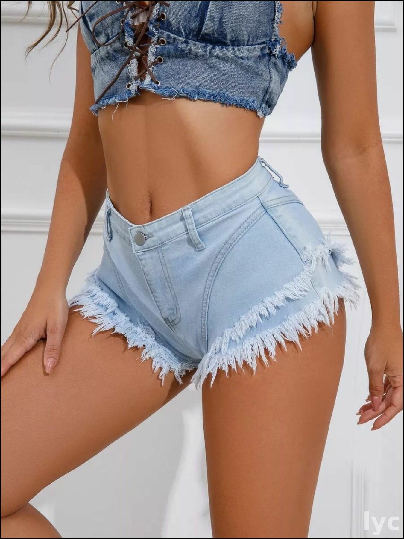 Эксклюзивные мини шорты из денима