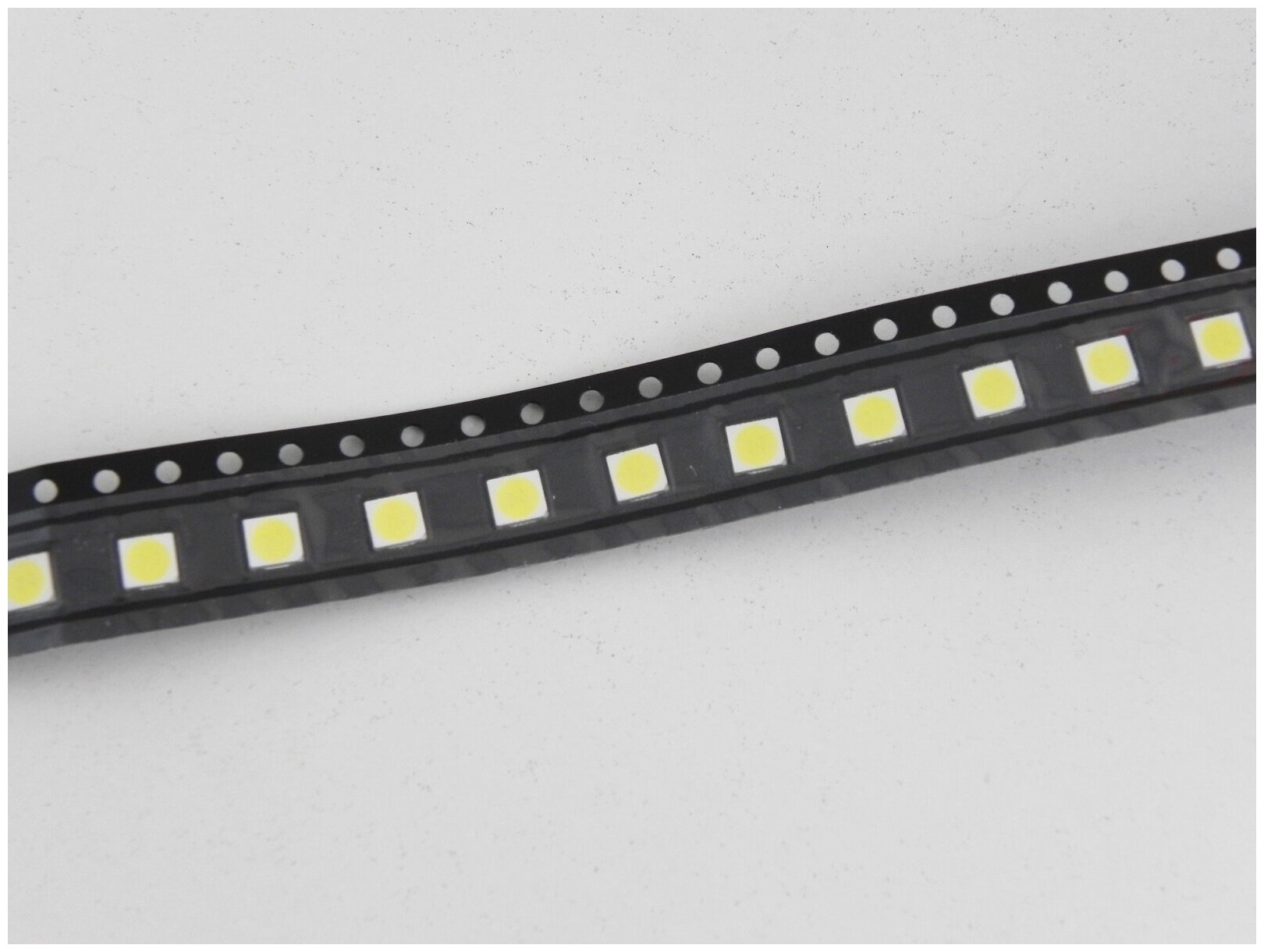 Подсветка для телевизоров, LED-светодиод LG 3535, 6В, 20 шт в наборе