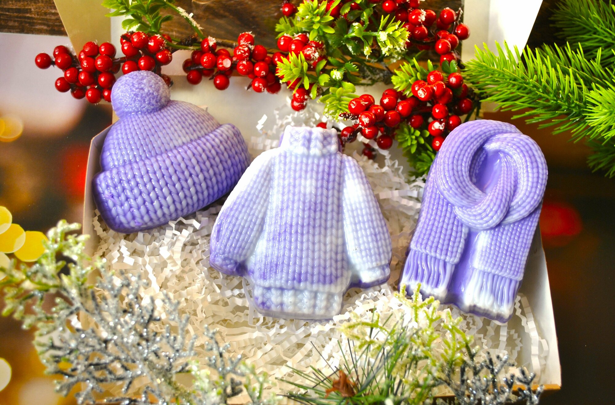 Набор пластиковых форм для мыловарения к Новому Году- "Шапка, Свитер, Шарф"- 3 шт.