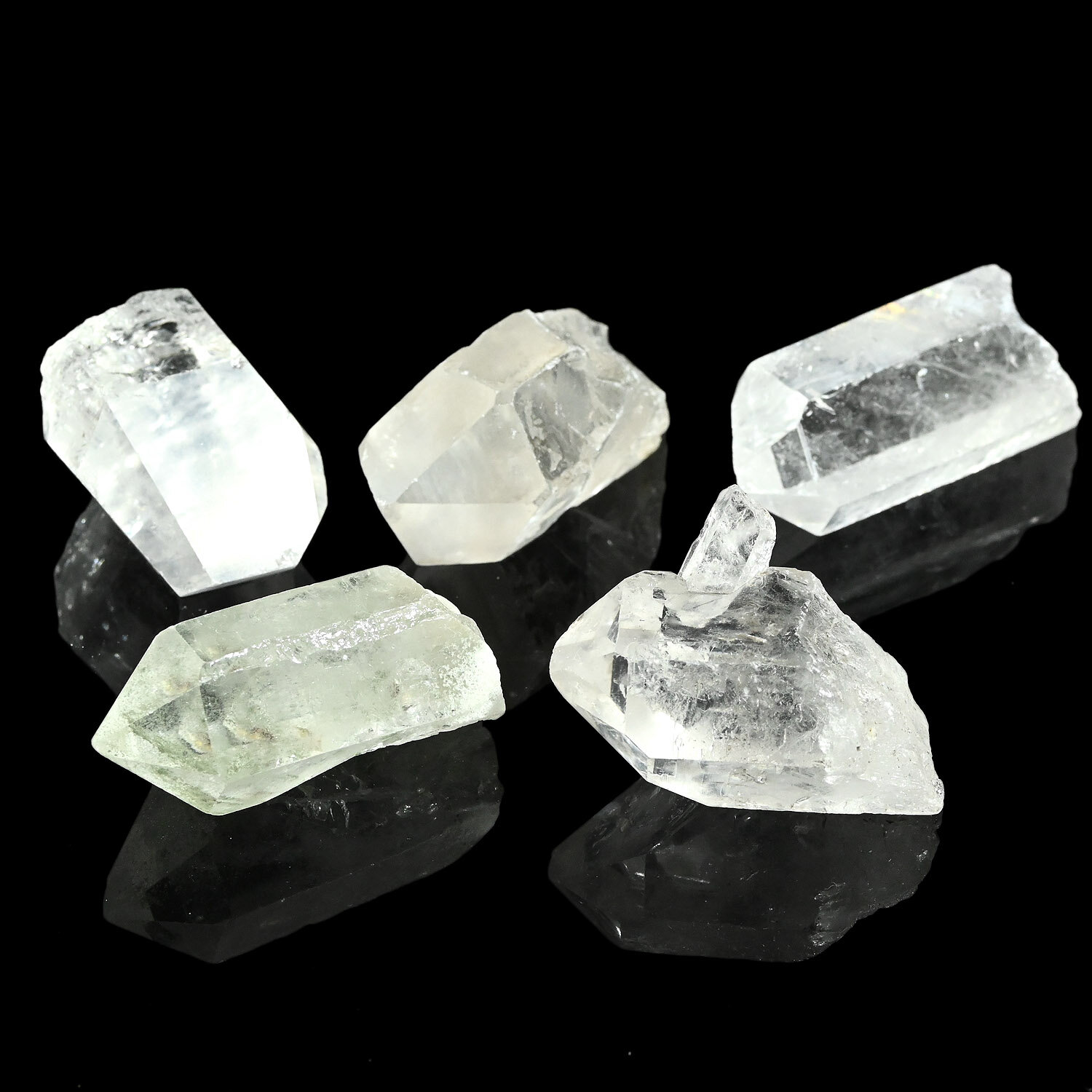 Кристалл горного хрусталя 42*20*18мм, 30-39г (L) .