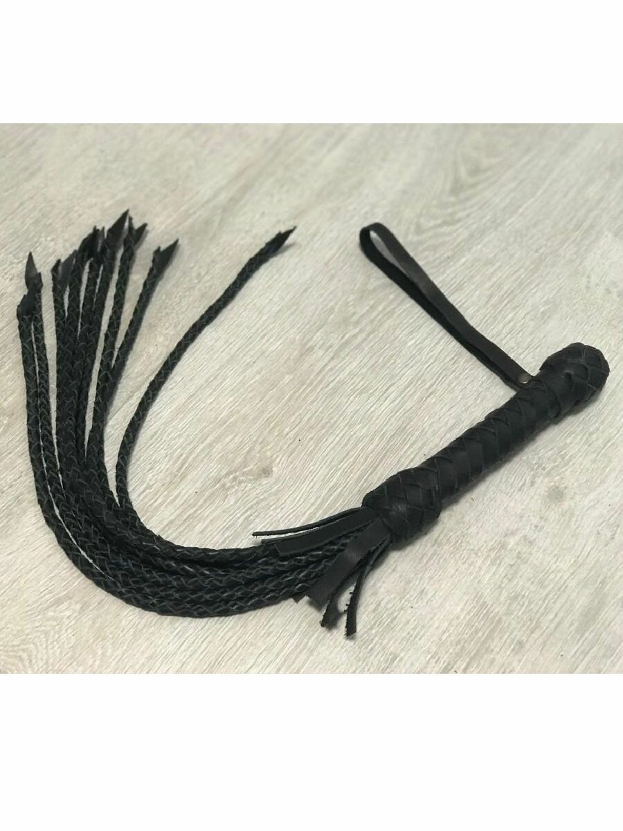 Плеть Кошка Минжал Хлыст
