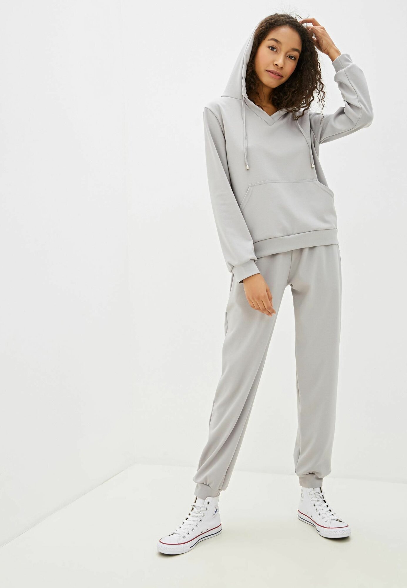 Костюм спортивный