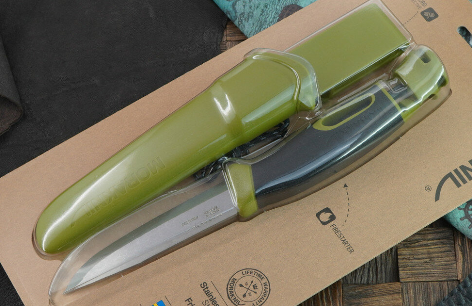 Нож Morakniv Companion Spark Green с огнивом