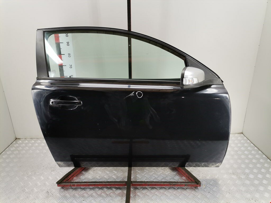 Дверь передняя правая Volvo C30 1 31335484 арт. 1055670