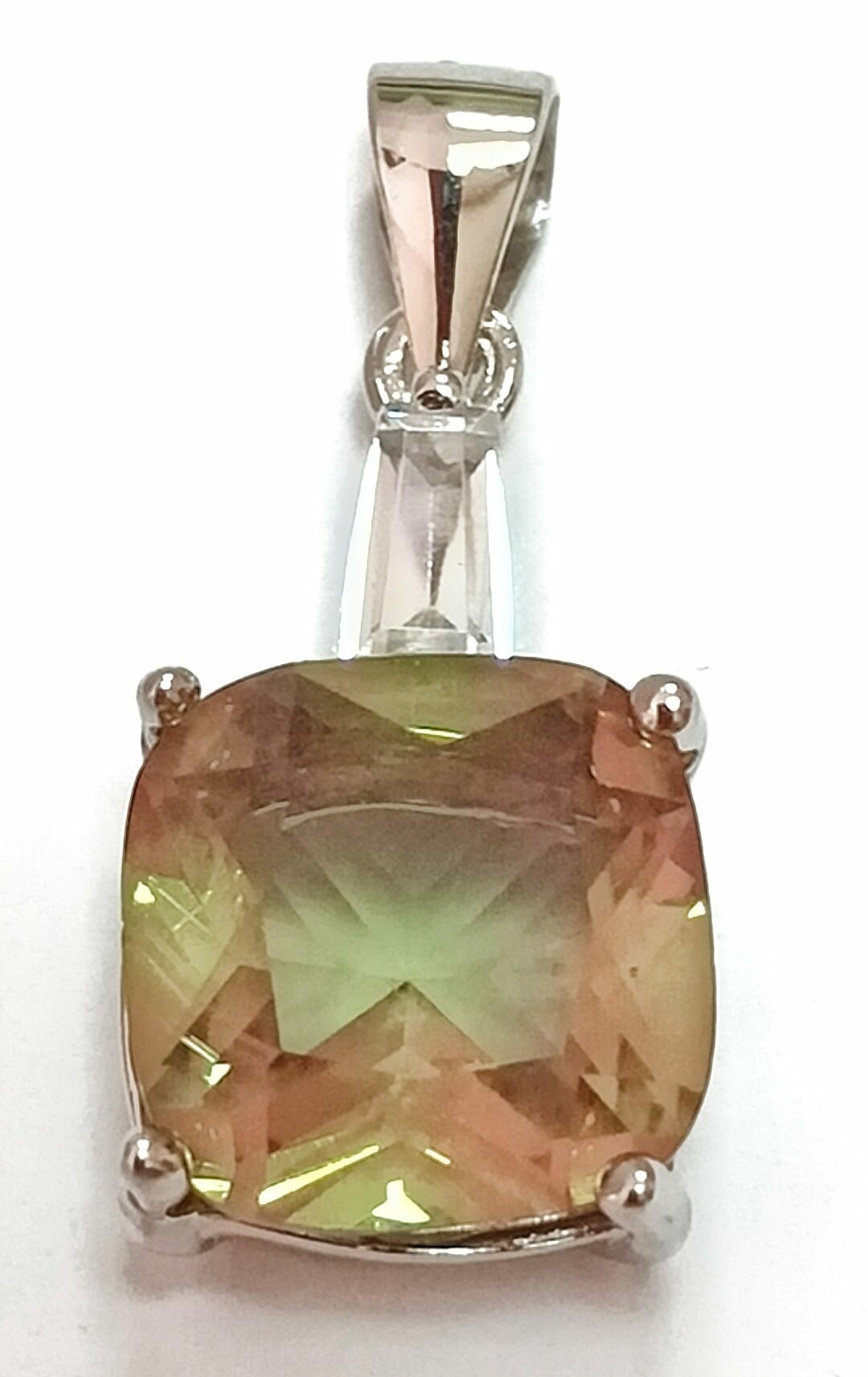 Подвеска, серебро, 925 проба, родирование, фианит, султанит синтетический