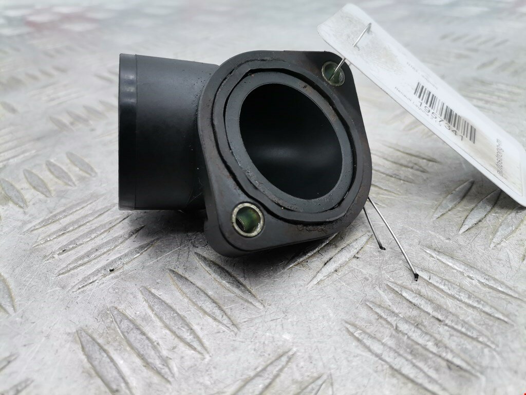 Фланец (штуцер системы охлаждения тройник) Renault Laguna 2 8200590563 арт. 1957341