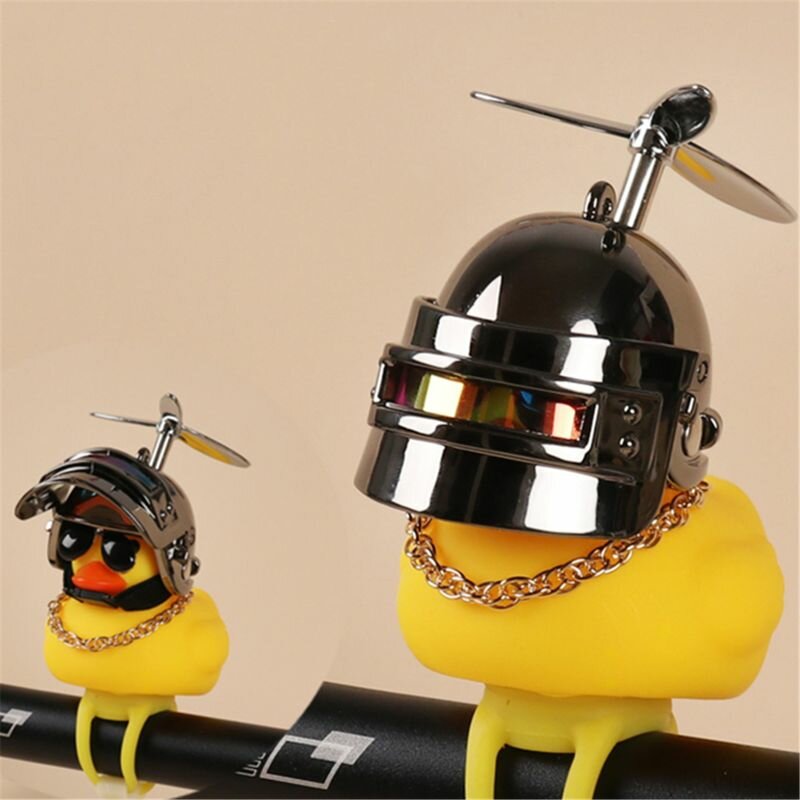Утка желтая Tik-Tok с шлемом и пропеллером/ Аксессуары для велосипеда и авто/ шлем Зеркальный черный