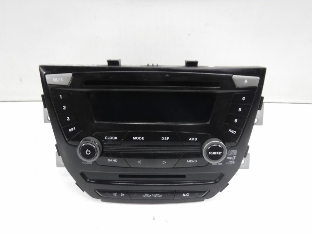 Магнитола Faw Besturn B50 FA0766DSXA