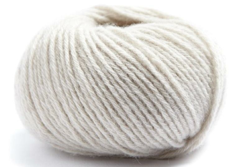 Bergamo /Бергамо/ пряжа Lamana (75% шерсть мериноса сверхтонкая, 25% бэби альпака), 25г/65м (03 M, seidengrau (шелковисто-серый), серый)