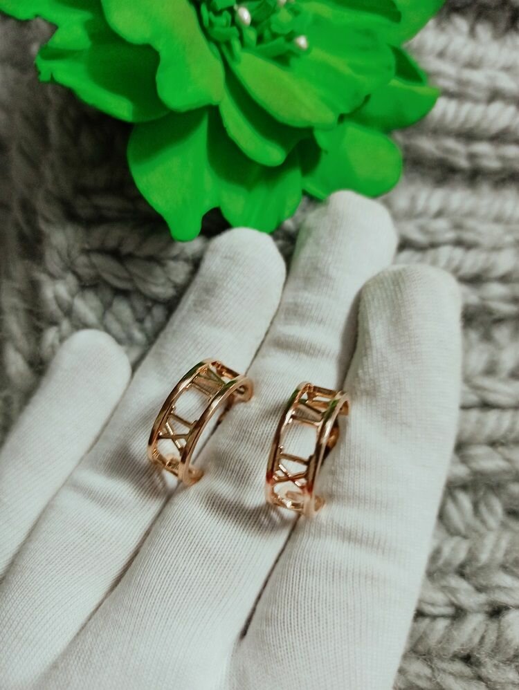 Серьги пусеты