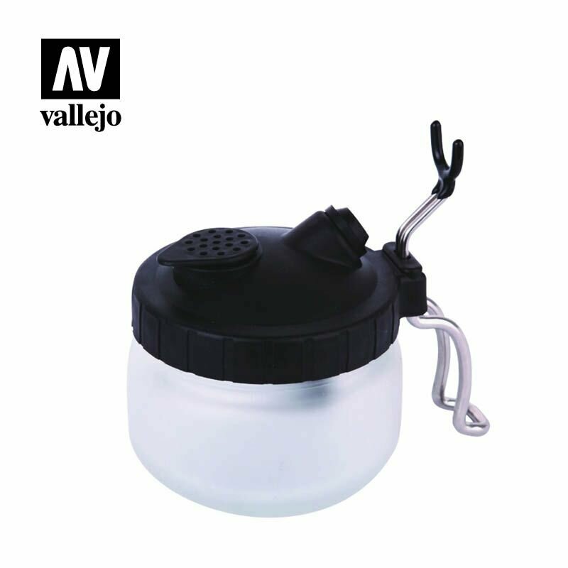 Емкость для очистки аэрографа с держателем Vallejo Cleaning Station With Airbrush Holder