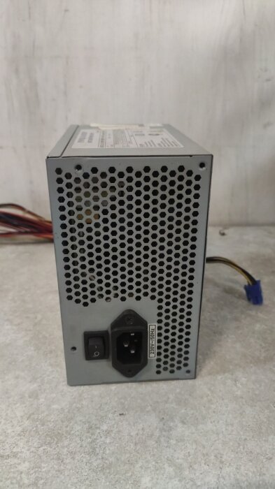 Блок питания 350W POWER MASTER PM (P4) 350W P 20+4 PIN Low Noise 120 FAN
