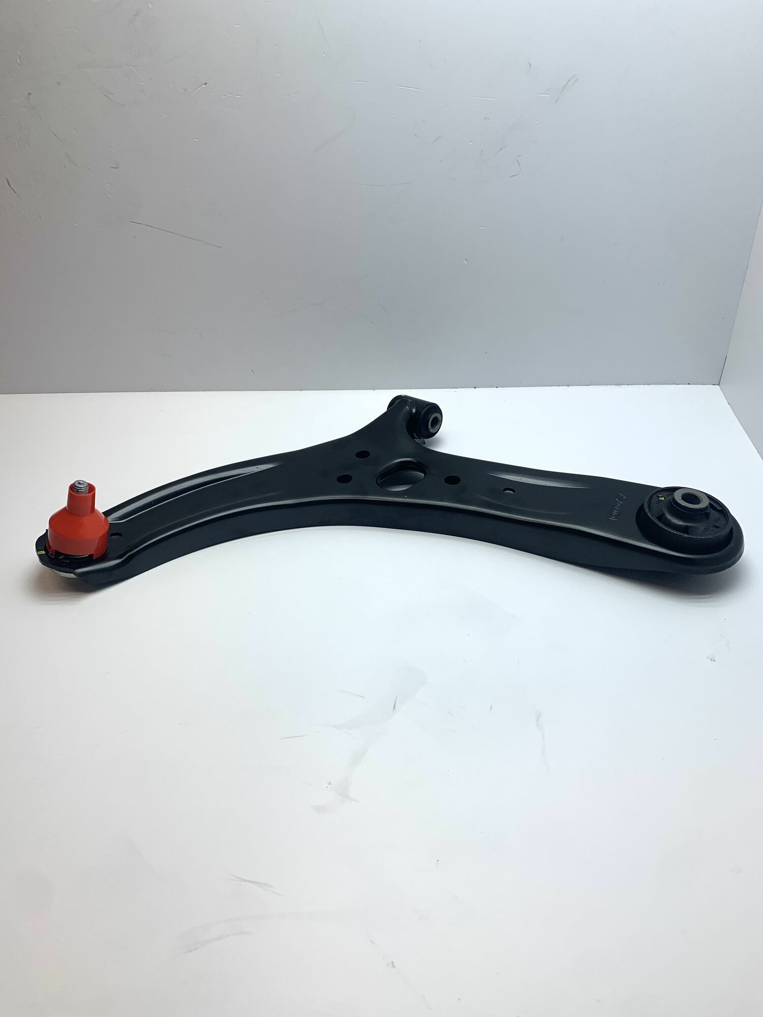 Рычаг передний левый 545004L000 HYUNDAI/KIA