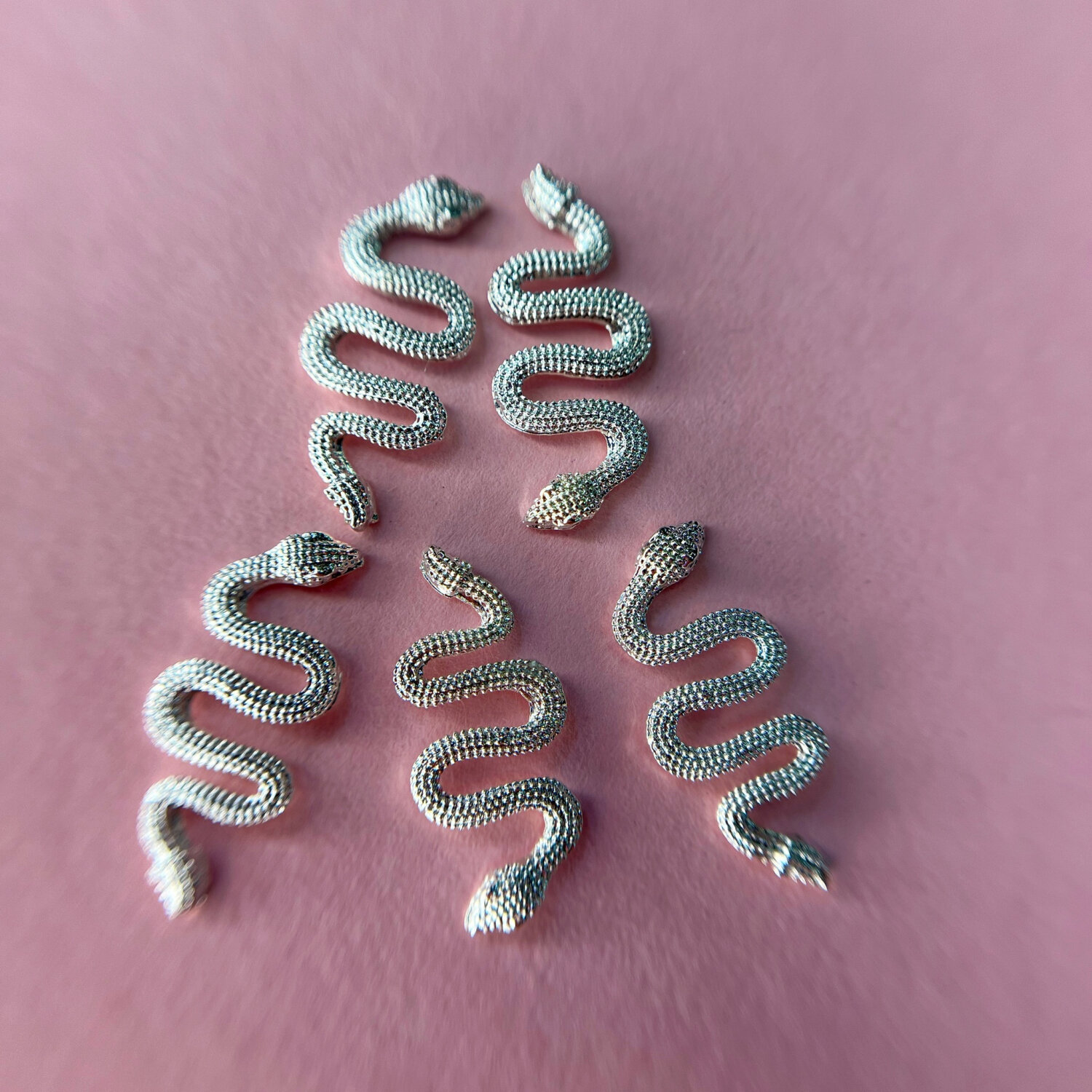 Фигурки объемные Змейки №1855 Zoo Nail Art 5 шт. для дизайна ногтей