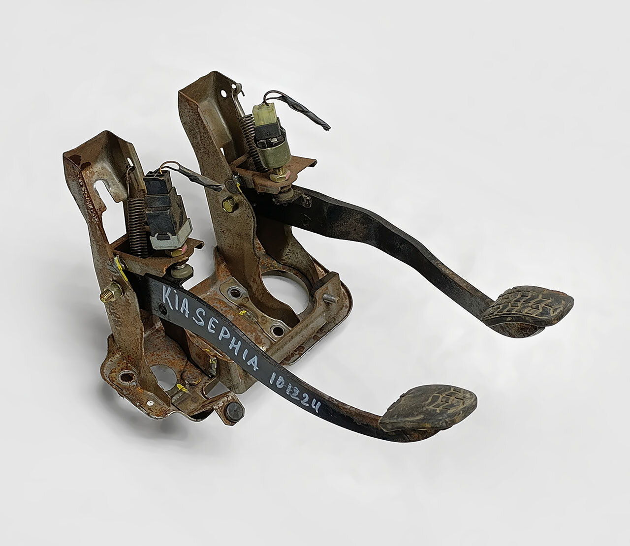 Педальный узел Kia Sephia I