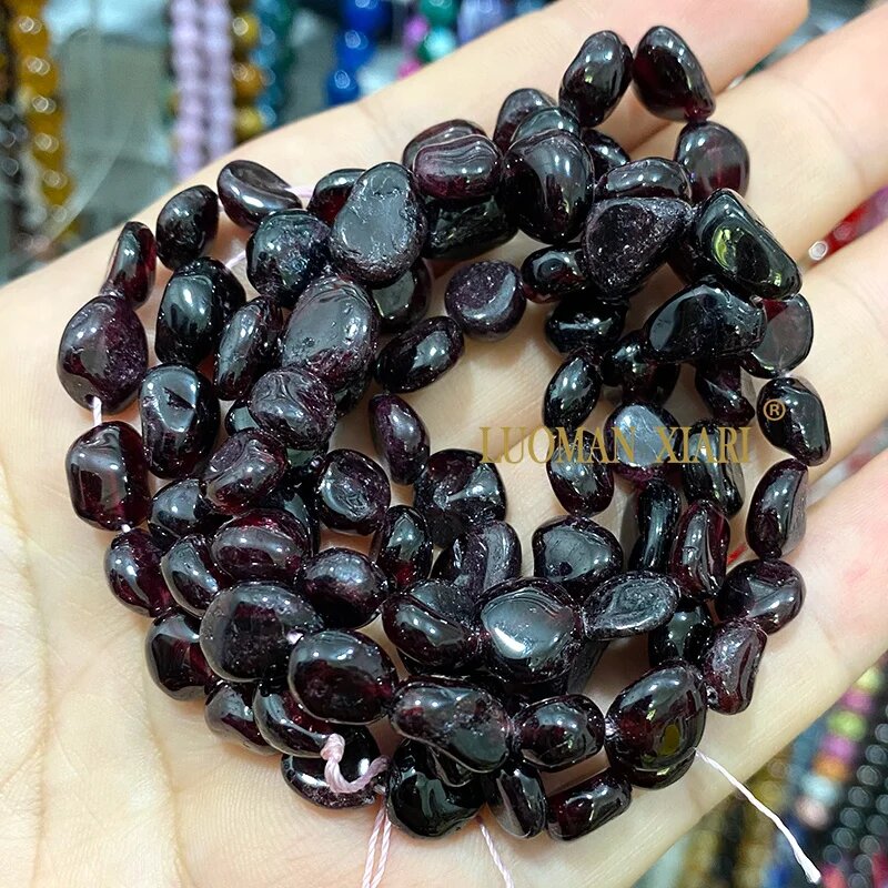 Бусины из граната 8-10 мм, красный цвет