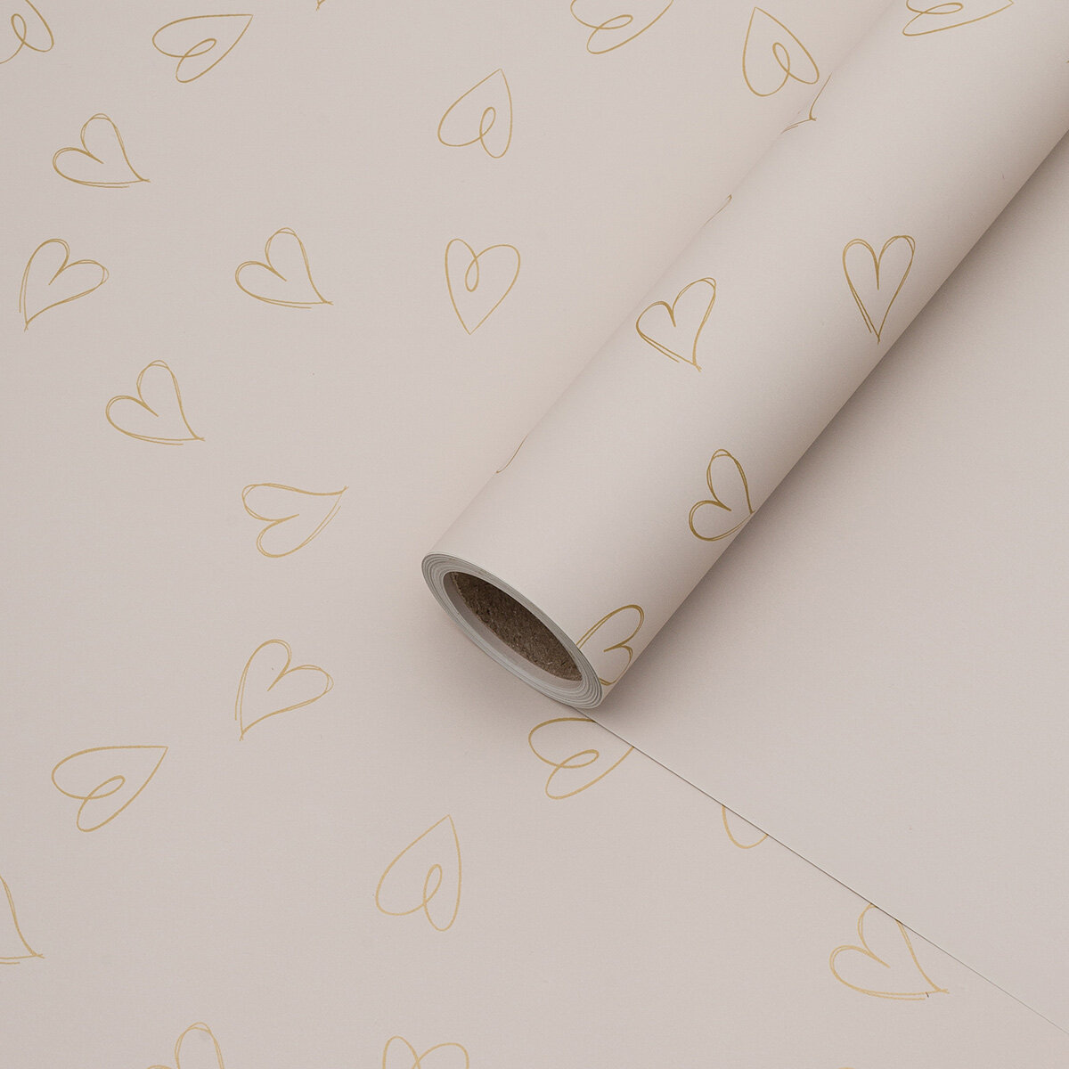 Пленка упаковочная для цветов и подарков Айрис 'Большие сердечки', 65 мкр, 58см*10м (VH2554 светло-серый с сердечками)