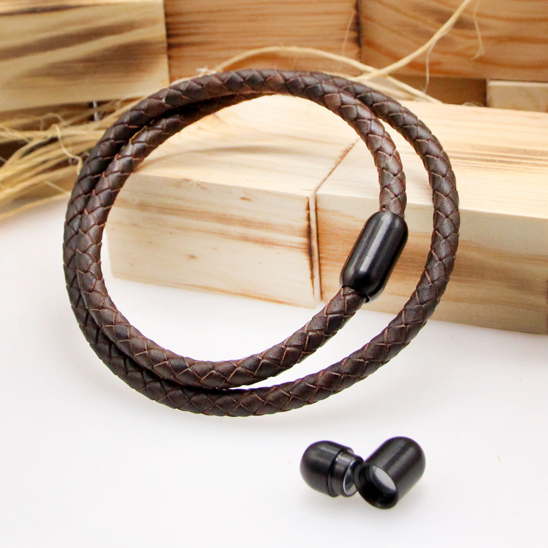 Чокер, кожа