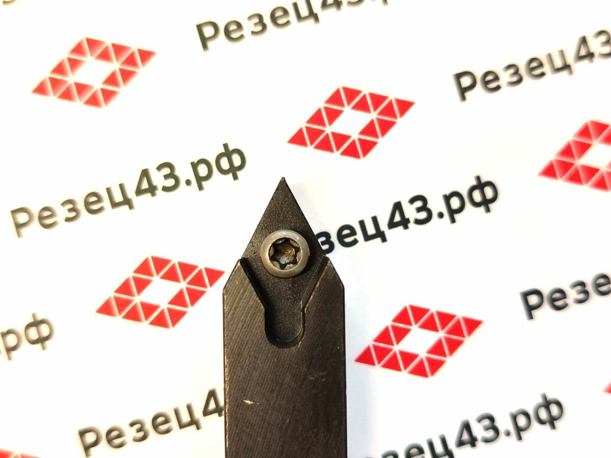 Резец наружного точения SDNCN1414H11