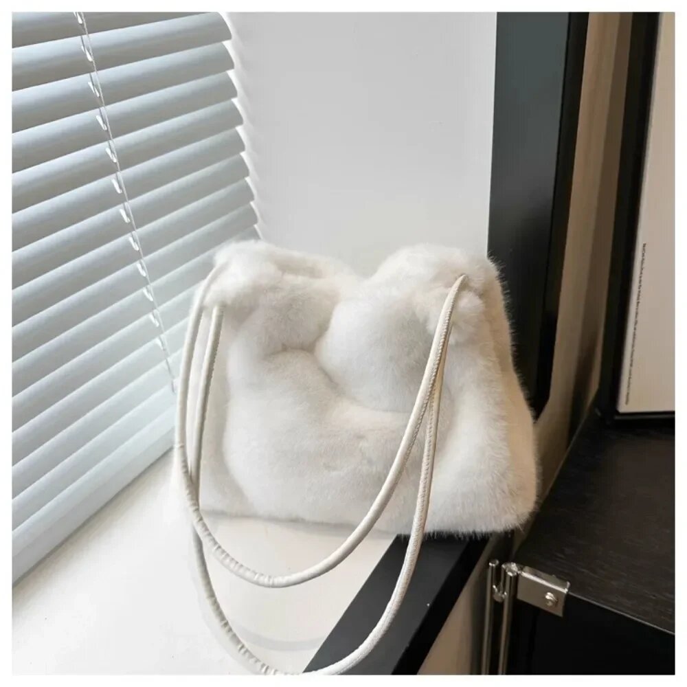 Новые зимние плюшевые сумки на плече женский роскошный дизайнер мягкие зимние дамы сумочка кошелька милая модная вечеринка с подмышками, white, SKU01177