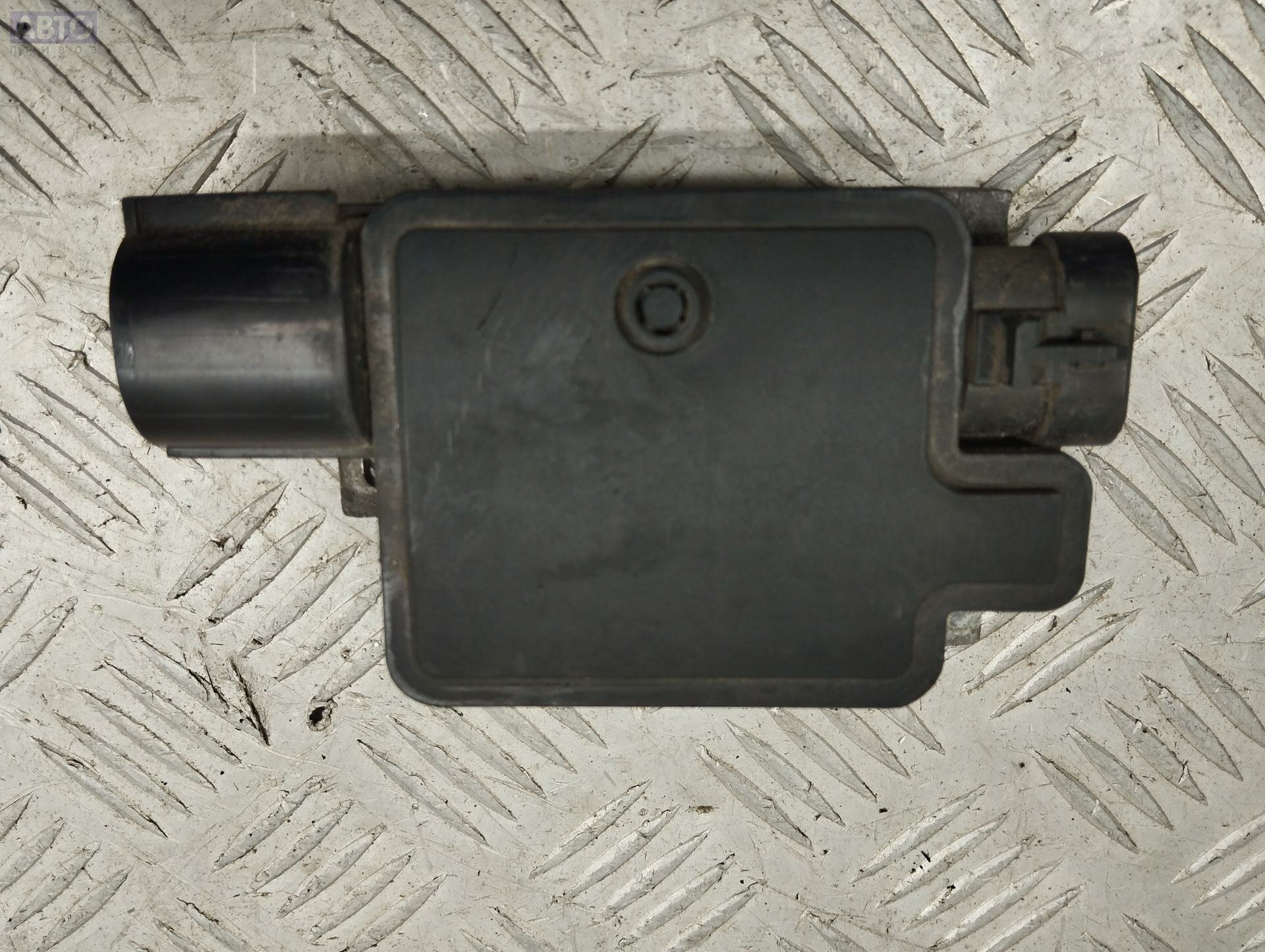 Блок управления вентилятором радиатора Ford Focus 2 (2004-2010)