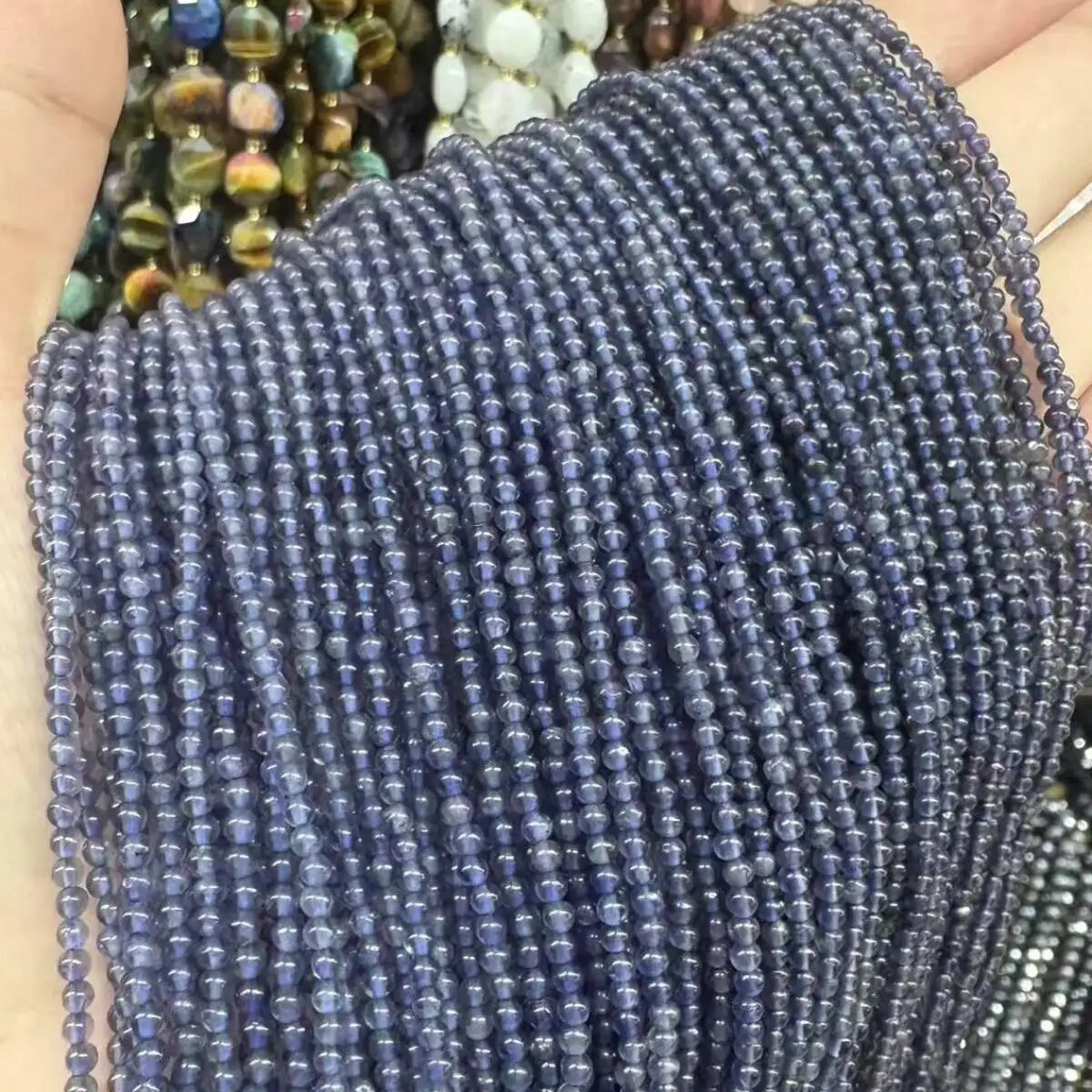 Натуральные бусины кордирит, иолит, дихроит 2-10 мм 6mm around 61beads