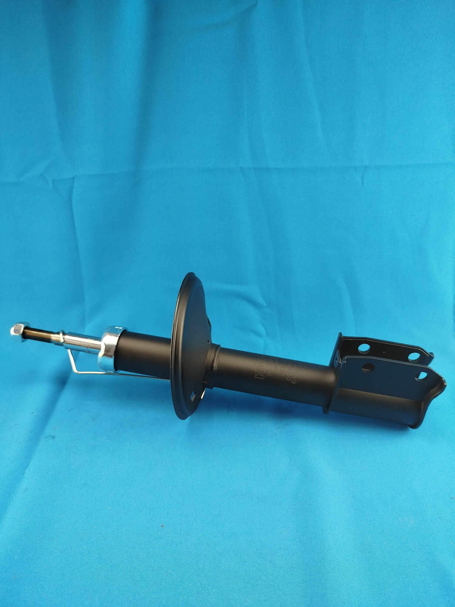 Амортизатор передний "HOFER" для автомобилей Ларгус, Renault Logan газовый