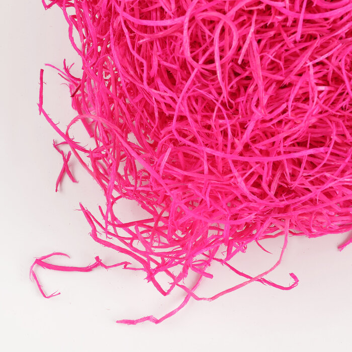 Наполнитель в коробку из сена 100 грамм, розовый