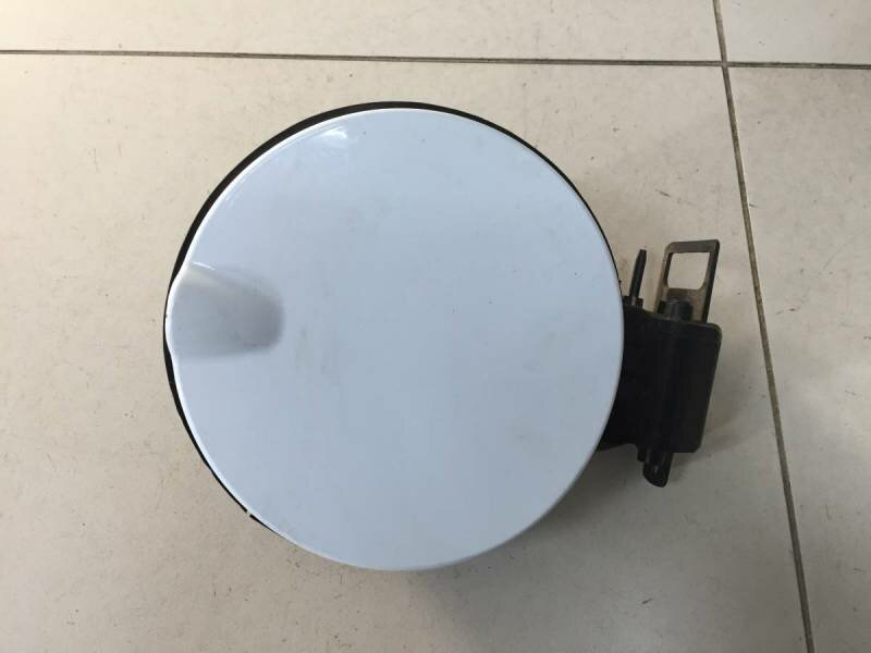 Лючок бензобака Chevrolet Aveo T300 2011 кат.номер: 95024126