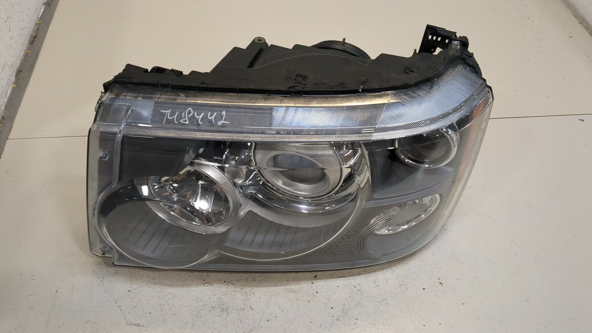 Фара (передняя) левая Land Rover Range Rover Sport Б/У